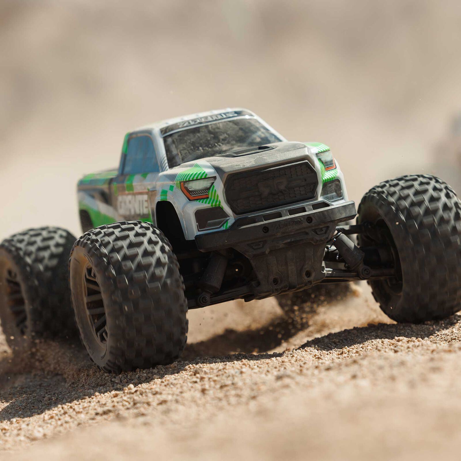 ARRMA 1/10 GRANITE MEGA 665 4X4 RTR Brushed Monster Truck, Green ...