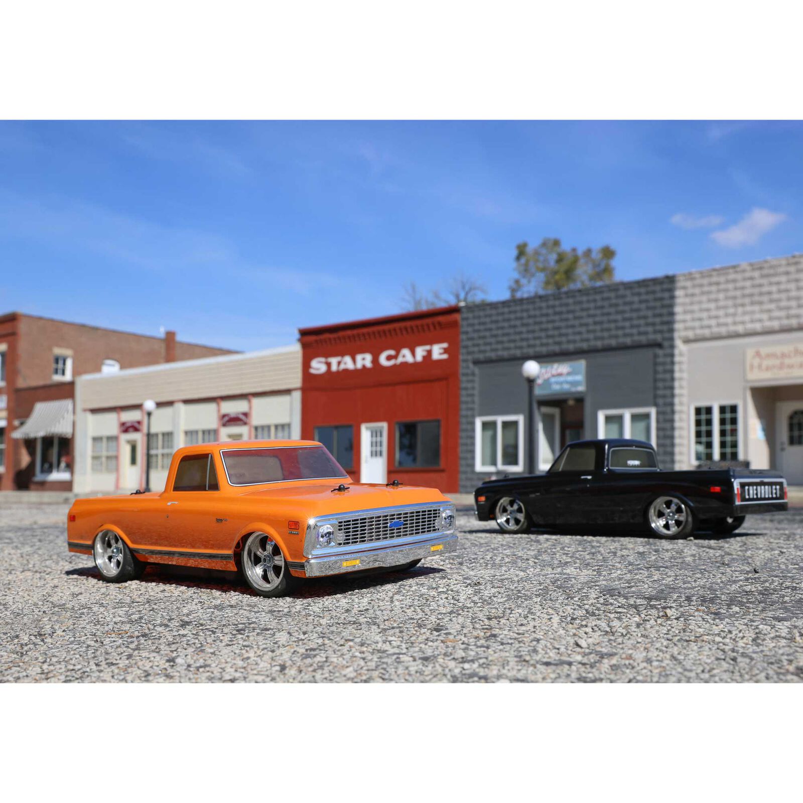 Losi 1/10 1972 Chevy C10 V100 AWD Pickup Truck Brushed RTR, Black