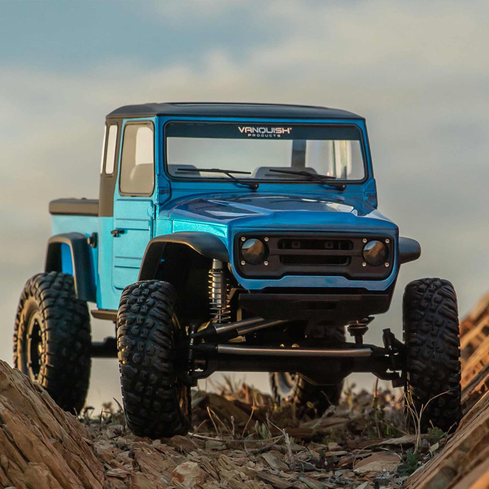 Vanquish Products 1/10 VS4-10 Phoenix Straight Axle Rock Crawler Kit ...