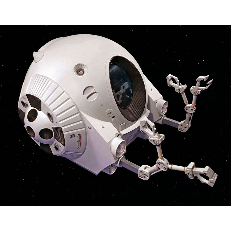 Moebius Models 1/8 2001 Space Odyssey EVA Pod | Tower Hobbies