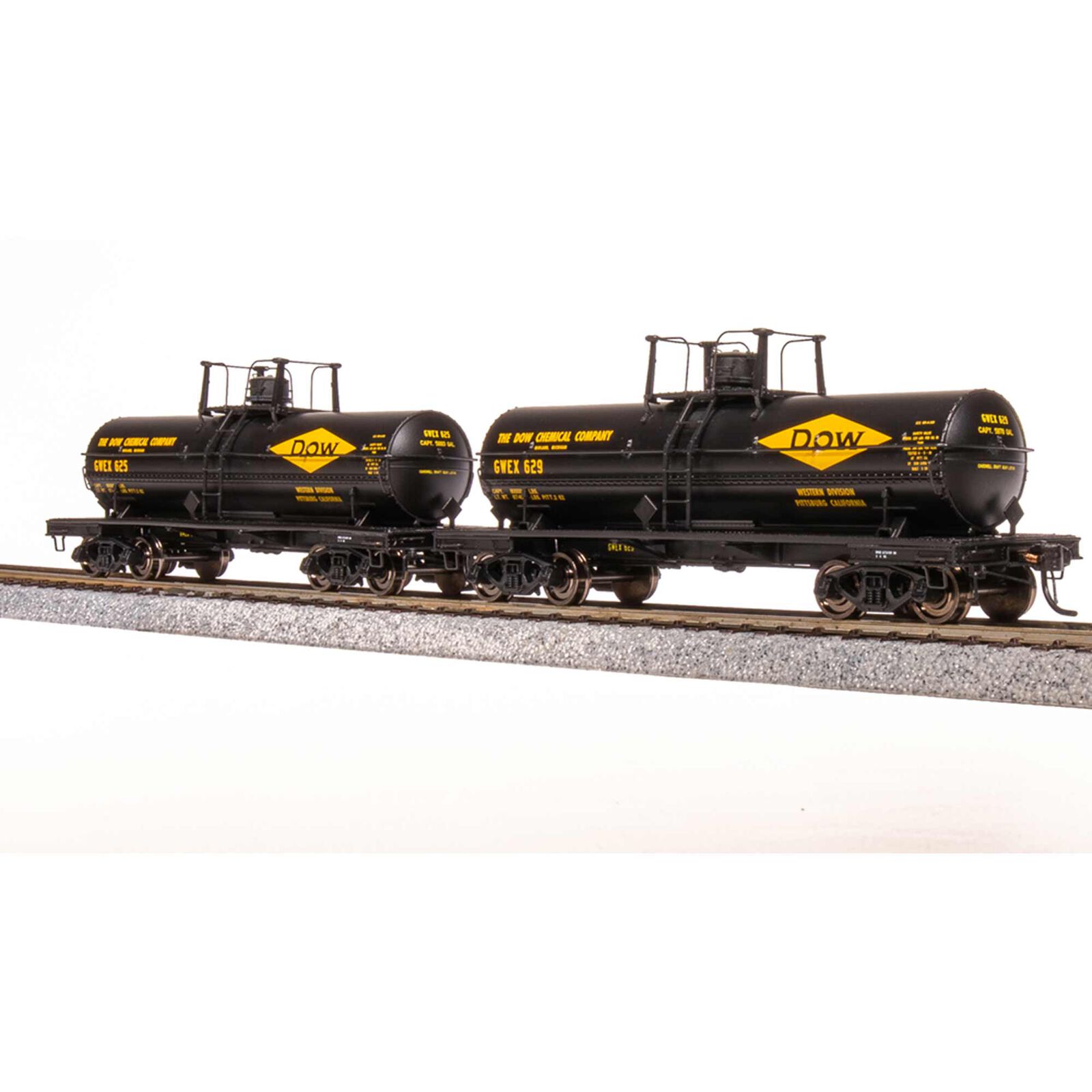 Broadway Limited Imports HO, 6000 Gallon Tank, Dow Chemical (2) | Tower ...