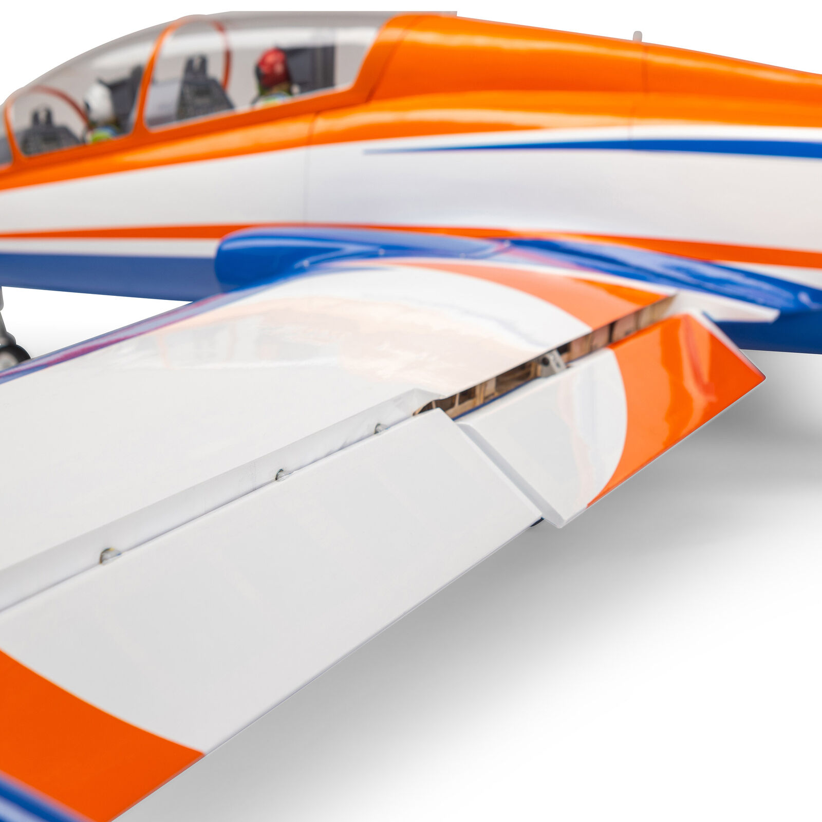 Hangar 9 Aermacchi MB-339 ARF with KingTech K-85G4+ Turbine and ...