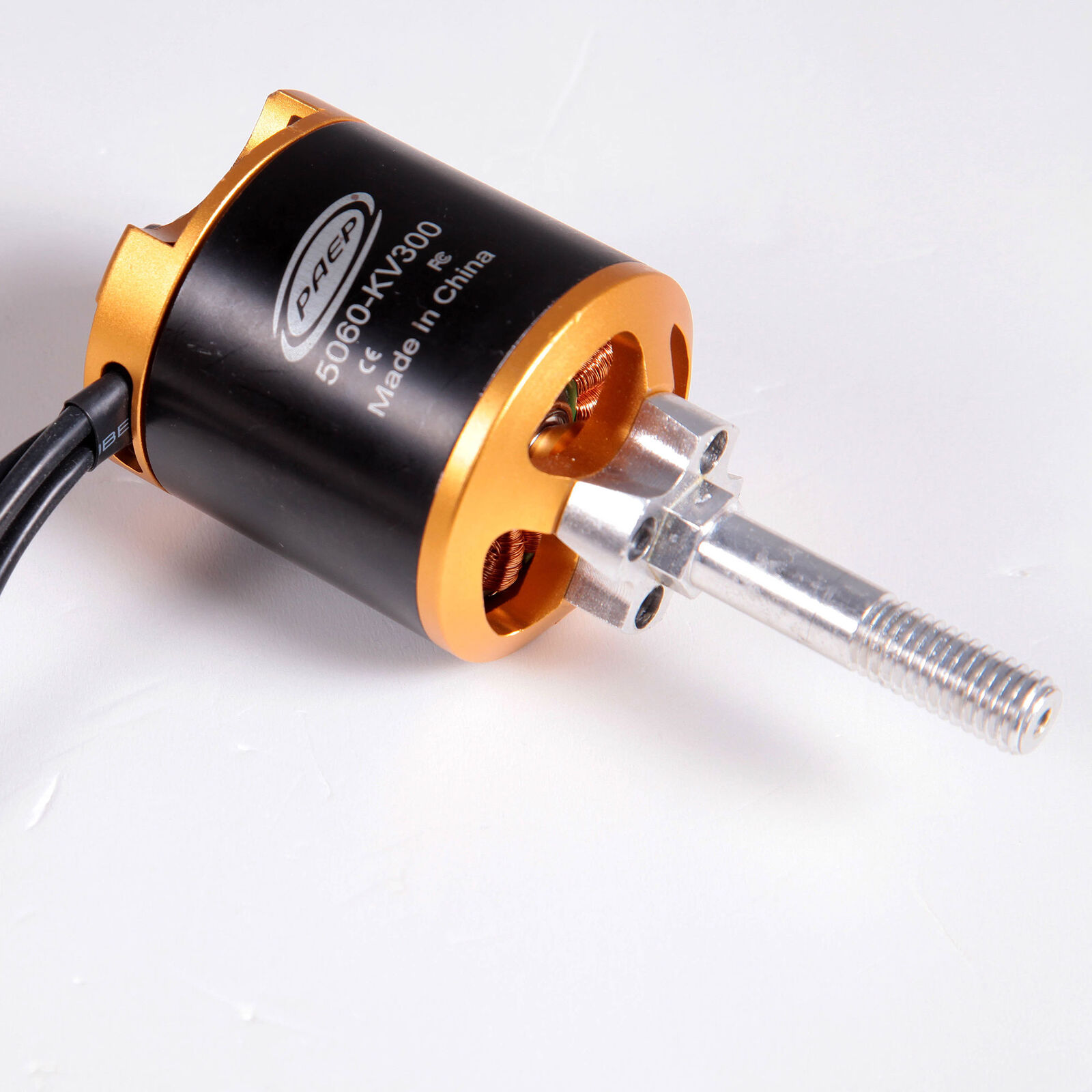 FMS Motor 300Kv: 1700mm P-51, P-47, F4U